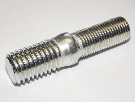 Genuine Nissan 350Z (03-09) & 370Z (09-20) Differential Cover Mounting Stud